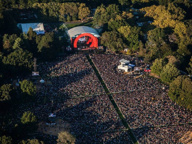 Rosalía y Mariah Carey han coincidido sobre el mismo escenario en Nueva ...