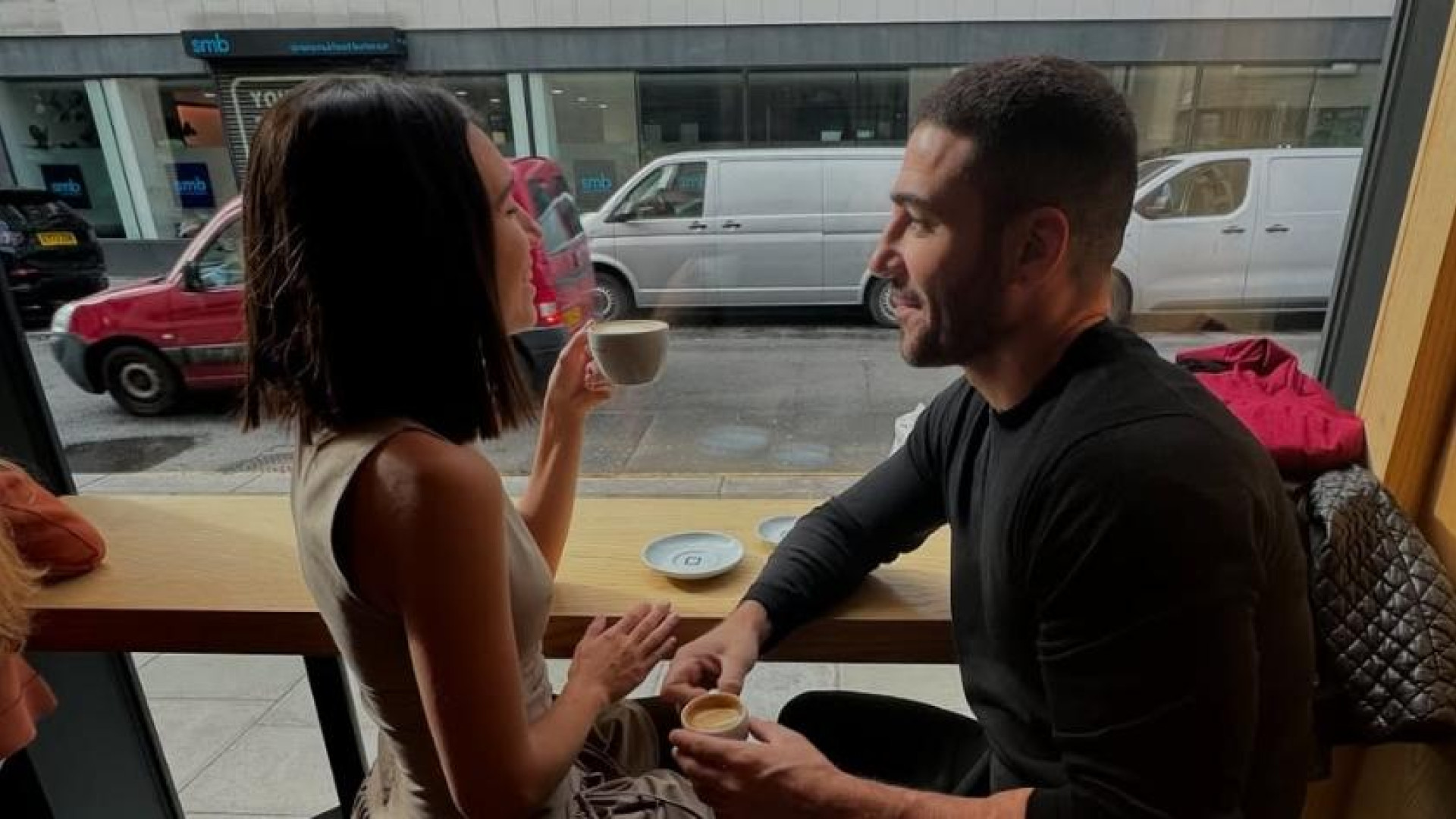 Miguel Ángel Silvestre y Rebeca Toribio muestran su amor en redes ...