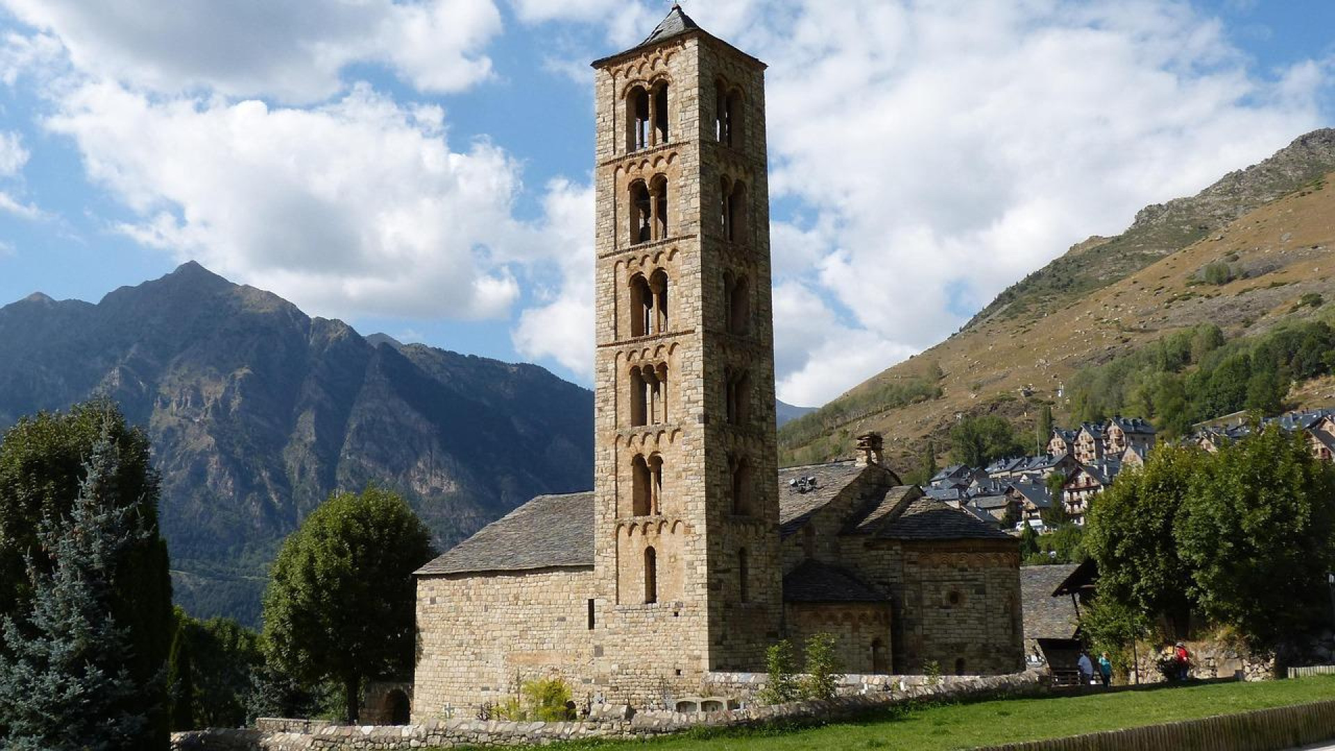 Taüll, el poble més bonic per visitar al febrer segons "National ...