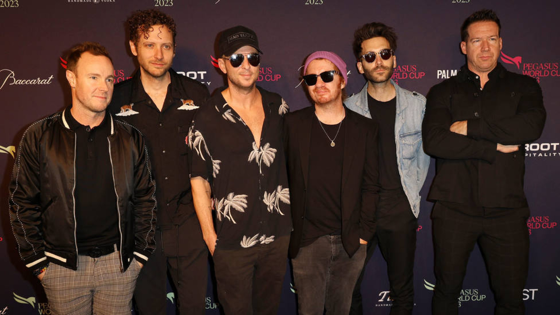 OneRepublic estrena ‘RUNAWAY’, volviendo a la música desde las alturas