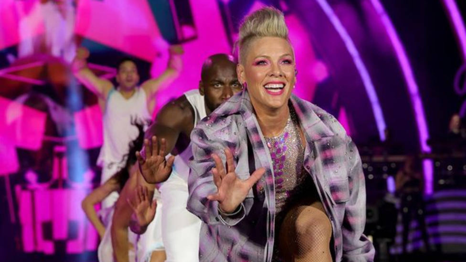 El momentazo viral de Pink que demuestra que está a favor del amor ...