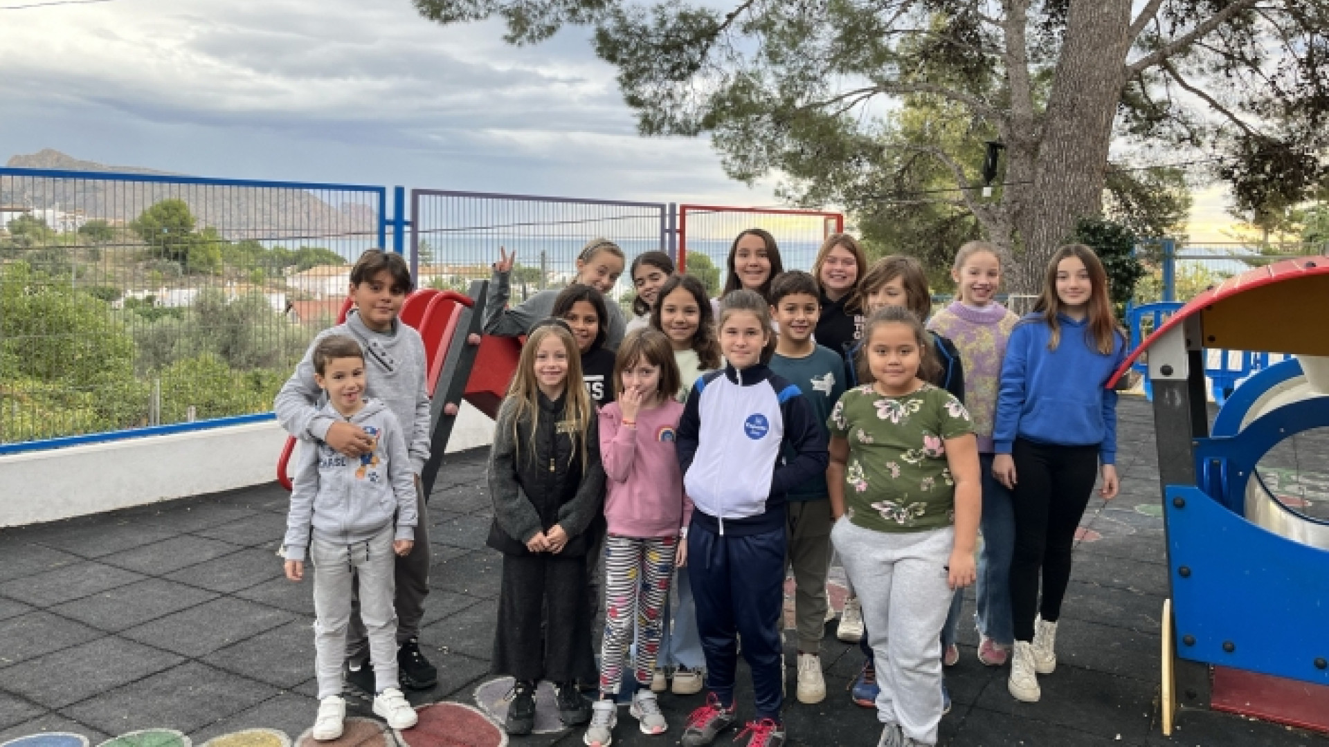 Escucha aquí "Brilla la olla", el villancico del CEIP L'Olla de Altea