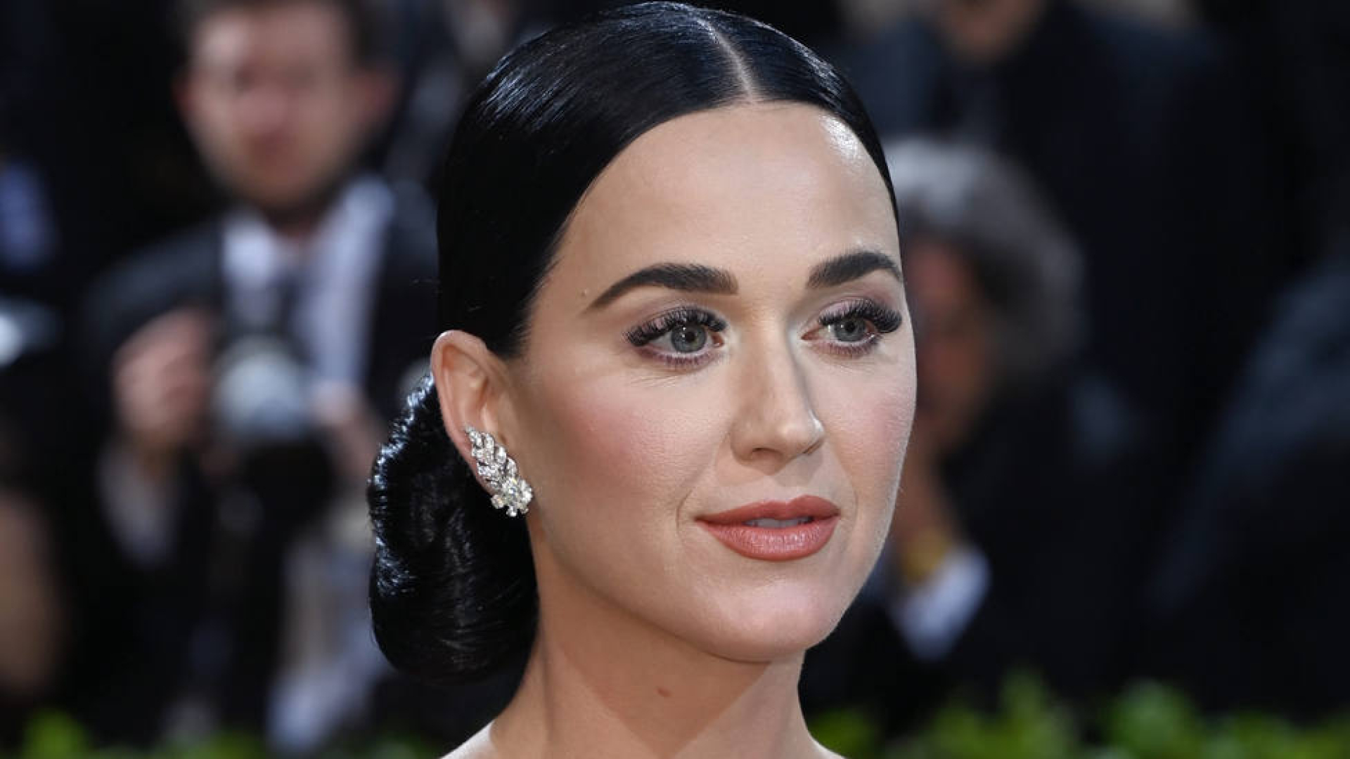 Katy Perry revoluciona Ibiza en su ruta festivalera por España: “Quiero ...
