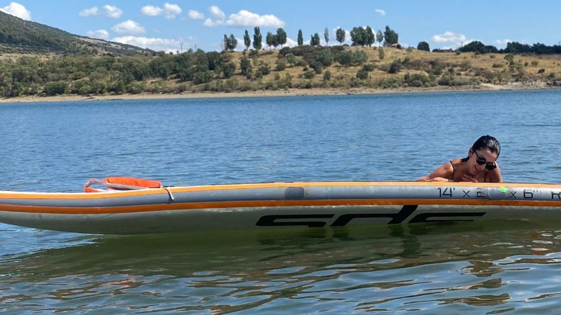 Mar Amate supera un reto que estaba deseando probar: ¡paddle surf!