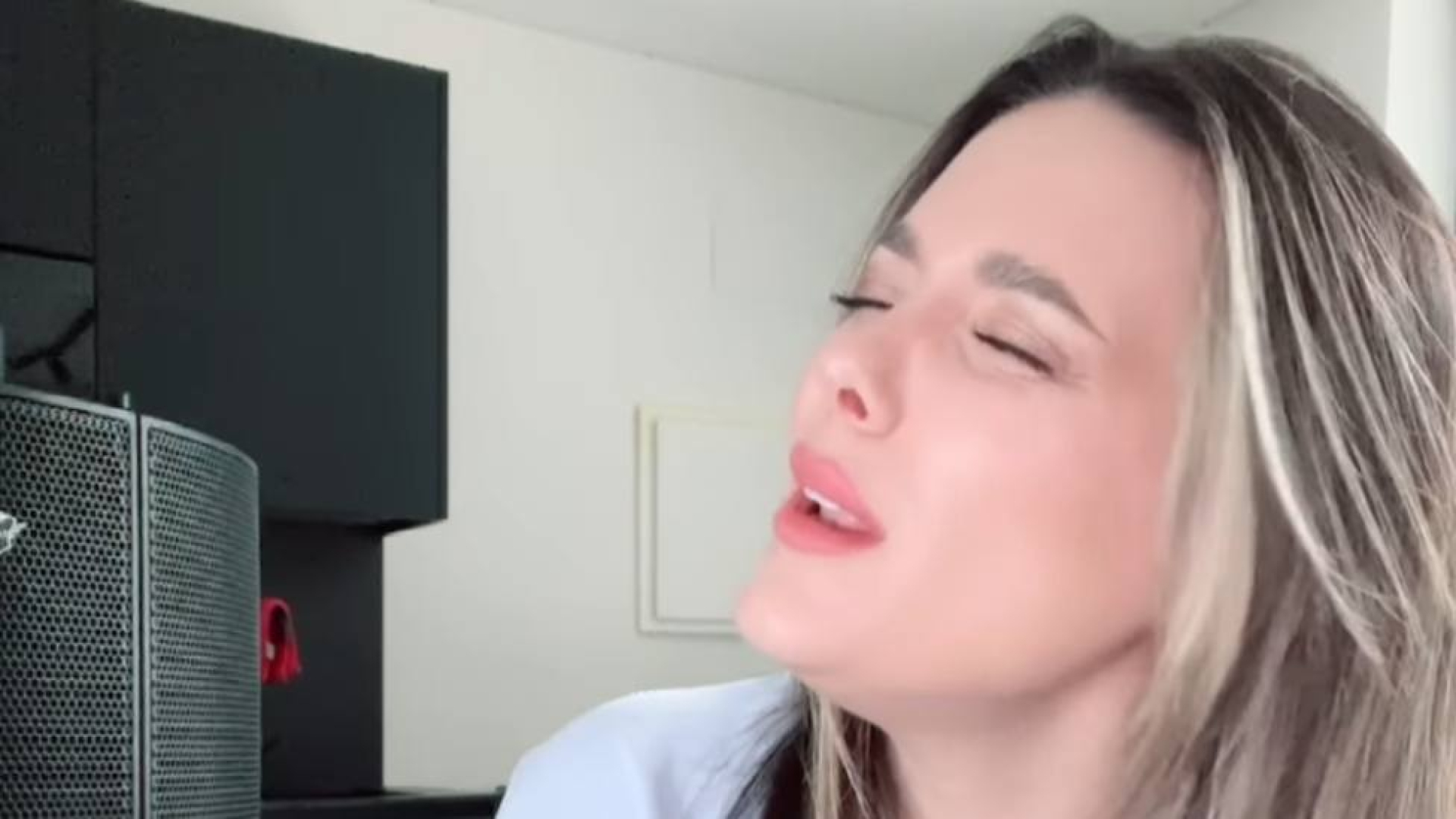 La espectacular voz de Lorena Gómez en una canción muy especial: “Me ha ...