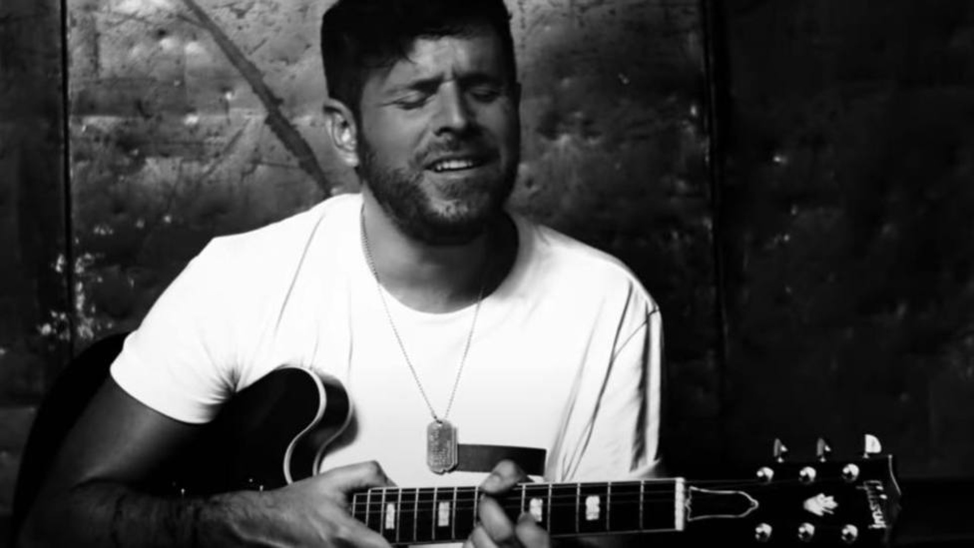 Pablo López estrena "KLPSO", su desgarrado perdón que inicia con ...