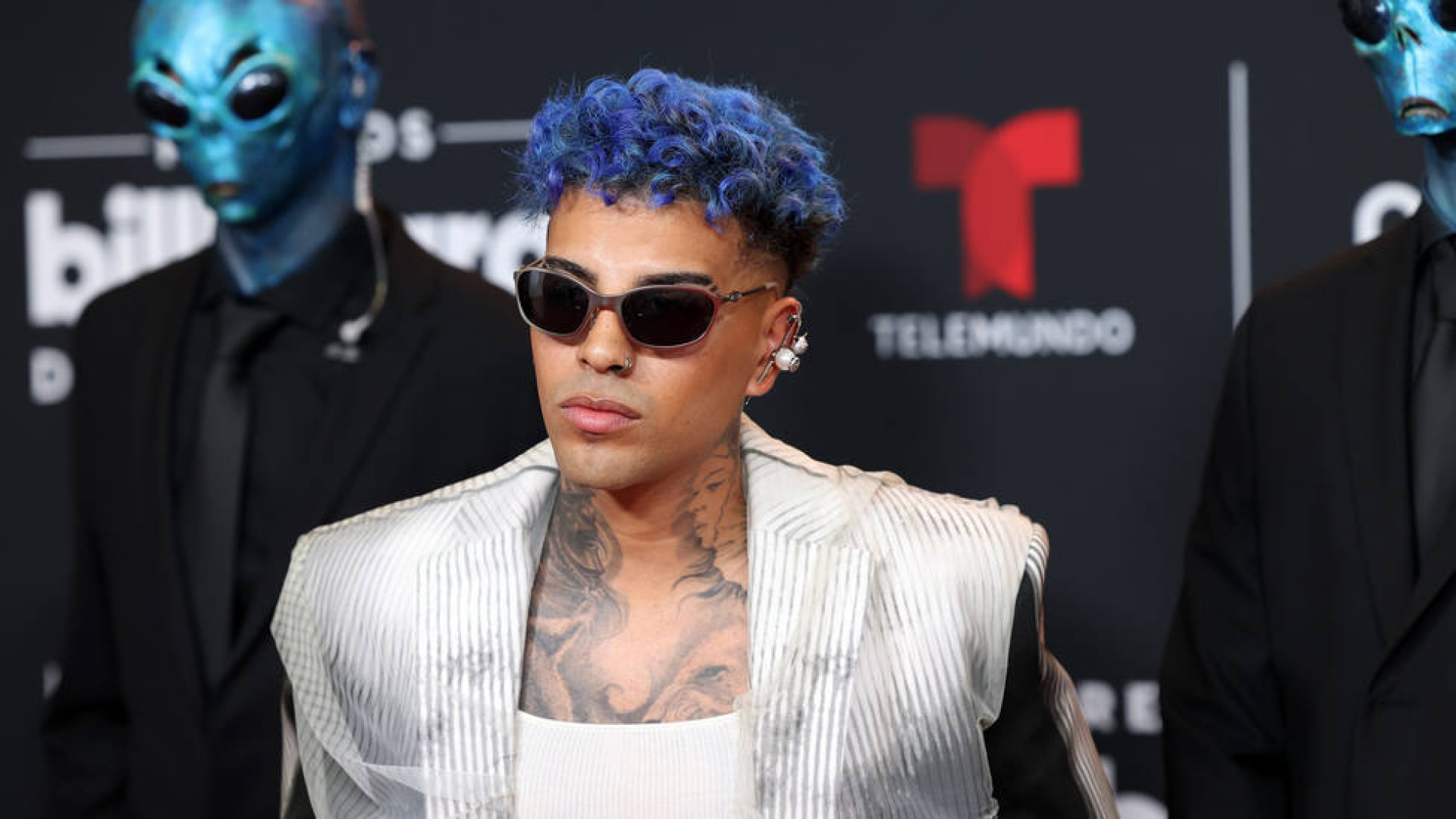 Rauw Alejandro sorprende con el videoclip de 'Corazón Despeinado', algo ...