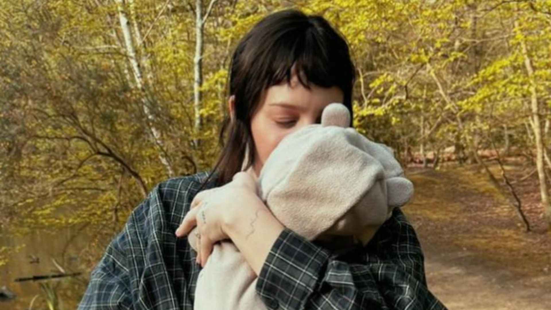 La entrañable publicación de Anne-Marie junto a su bebé: así es la ...