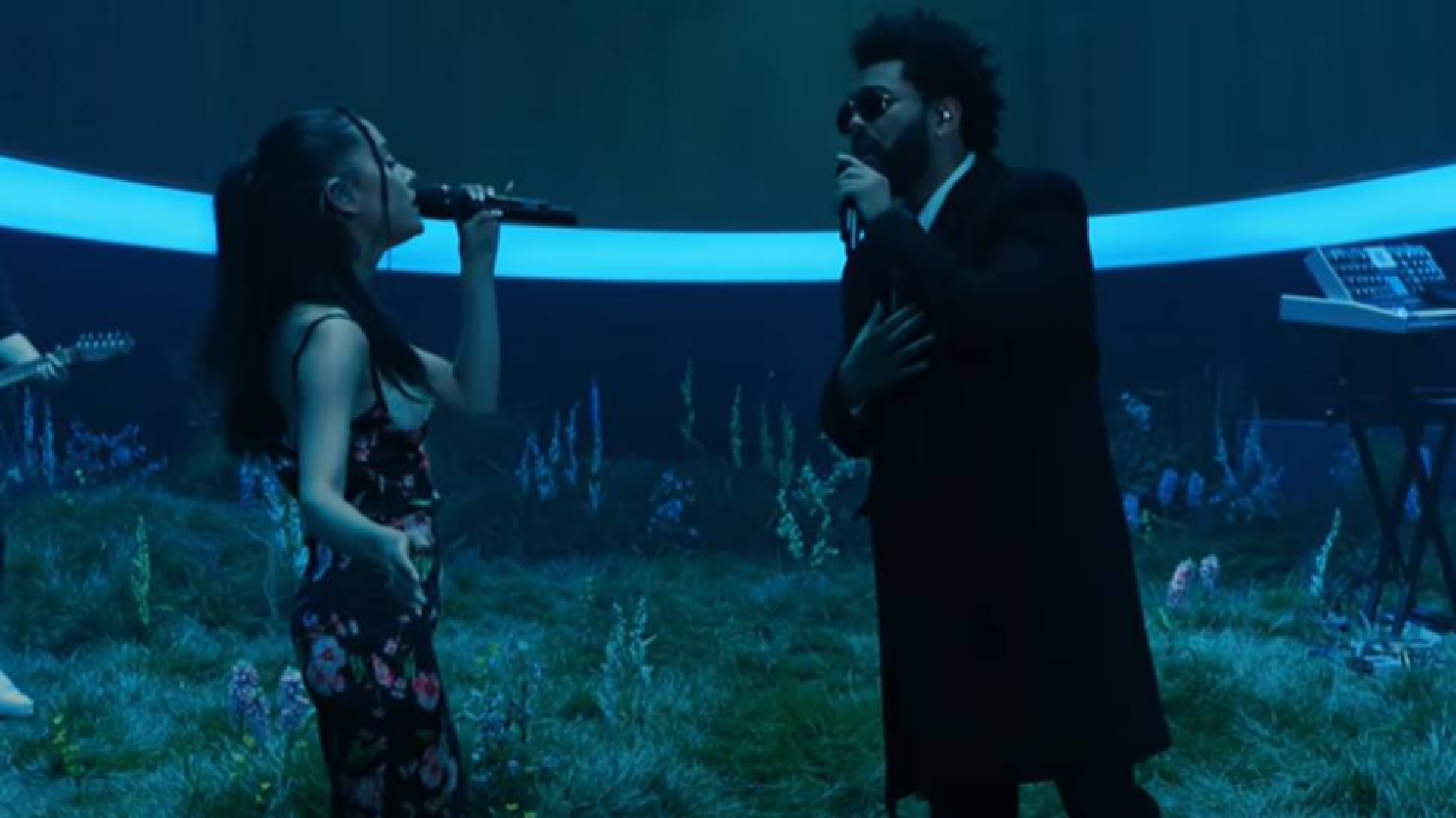 The Weeknd y Ariana Grande vuelven a unir sus voces con una nueva ...