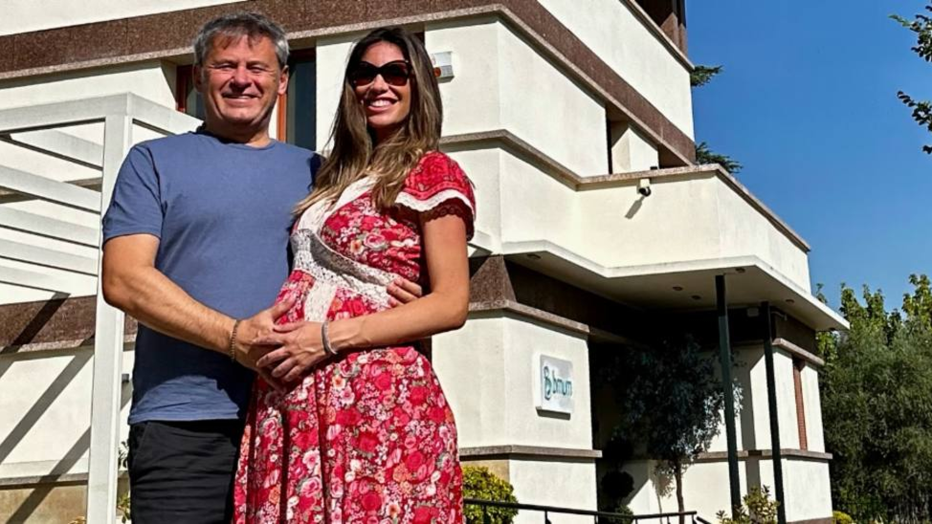Miki Nadal y Helena Aldea dan la bienvenida a su segunda hija Ángela ...