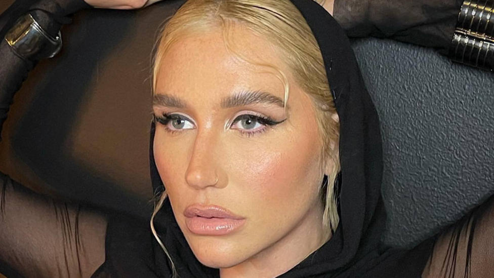 Como estaba previsto, Kesha lanza sus dos nuevas canciones: 'Fine Line ...