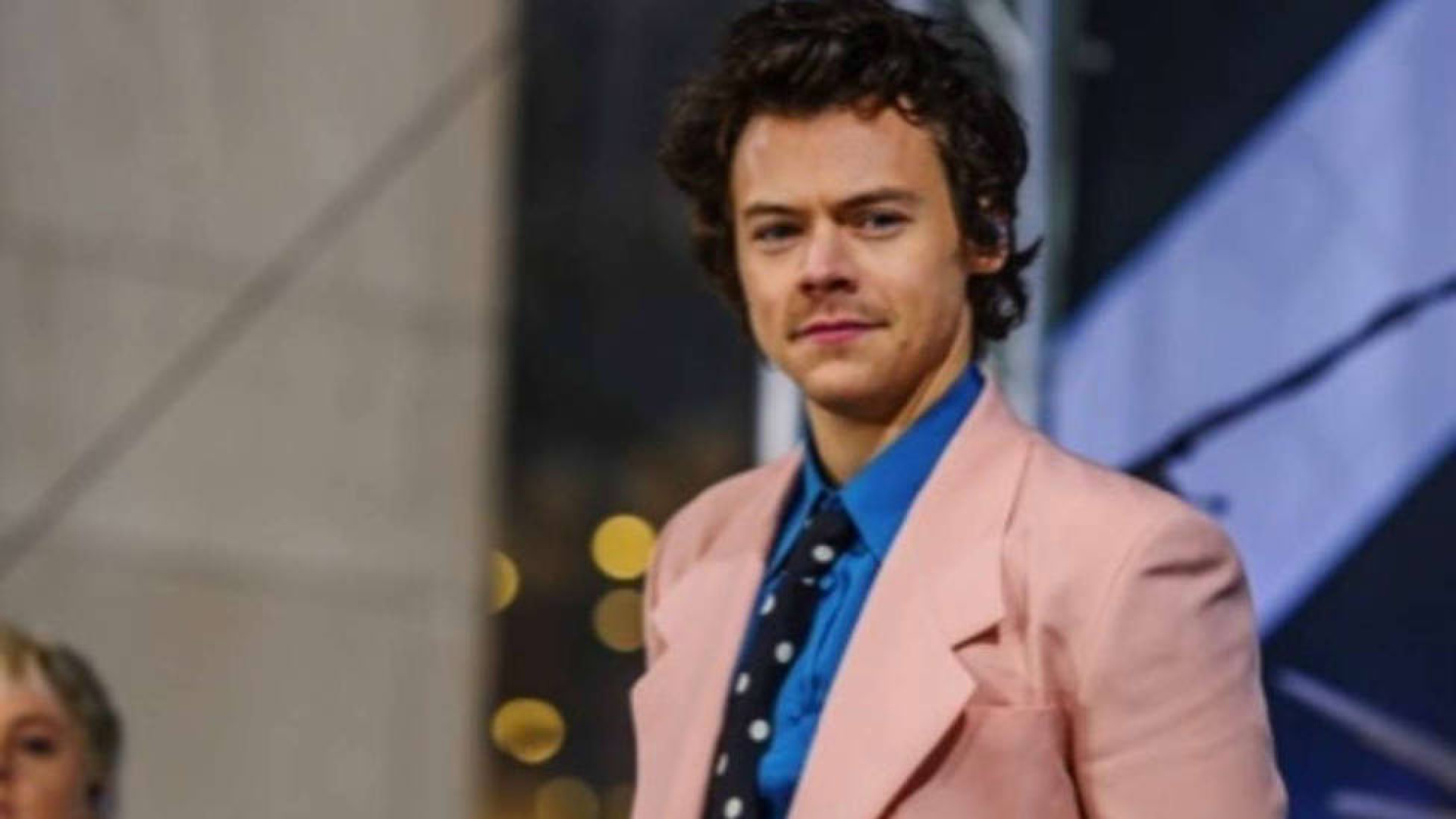 Harry Styes hace historia con Vogue a pesar de las críticas que ha recibido