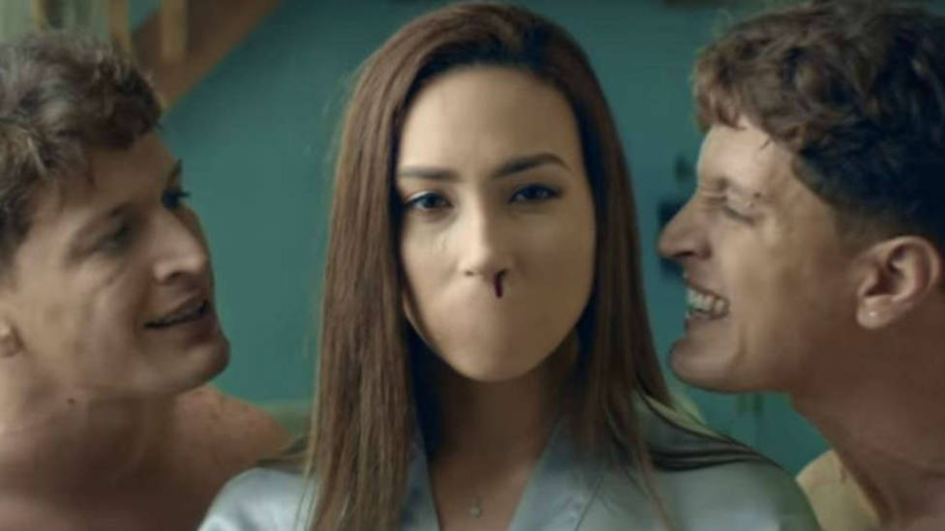 Natti Natasha pone voz a la violencia de género con una canción y un ...