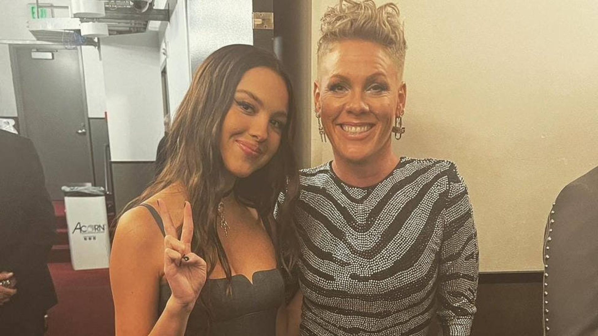 Olivia Rodrigo y Pink coinciden de manera inesperada en un evento ...