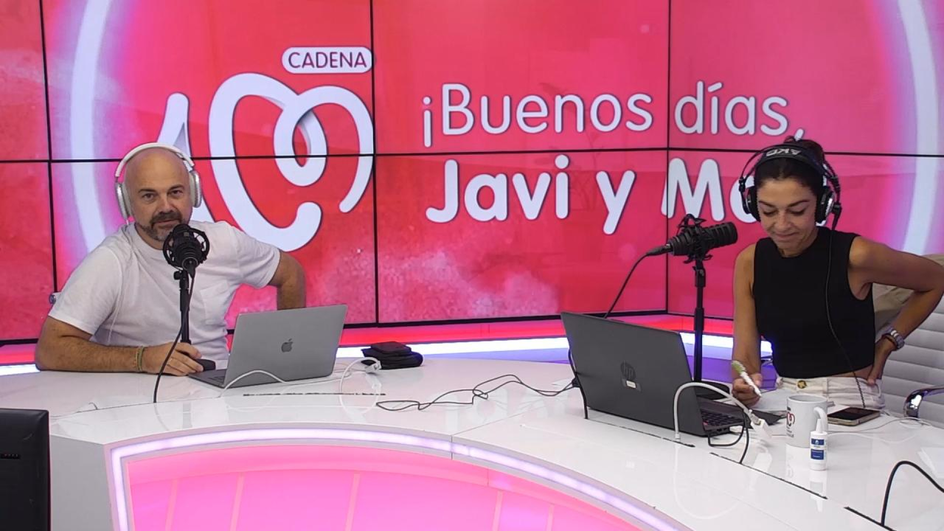 Escucha ¡Buenos días, Javi y Mar!, ¡disfruta del puente en CADENA 100!