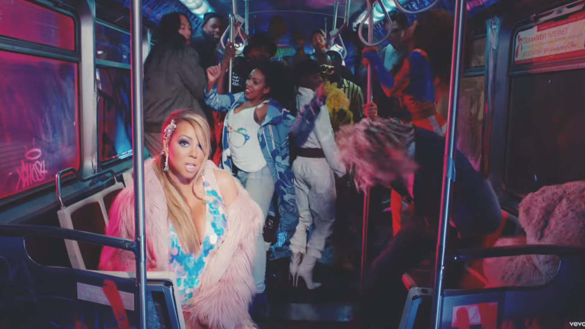 Mariah Carey toma el metro para su vídeo oficial de "A No No"