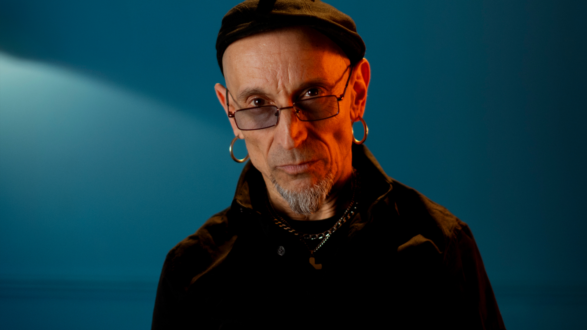 El regreso más esperado: Fito & Fitipaldis rompe su silencio con 'Los cuervos se lo pasan bien'